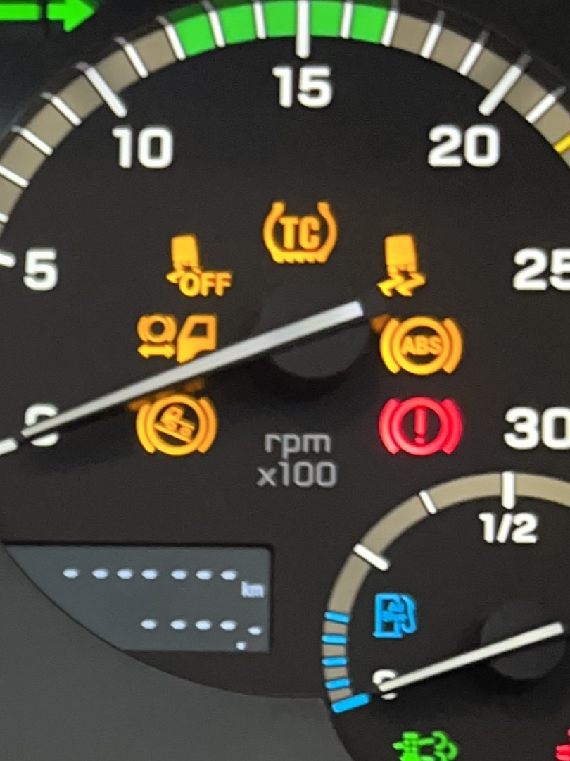 truck dashboard Object Detection Dataset and Pre-Trained Model by Sarp Kubilay