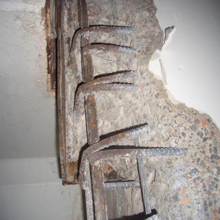 Concrete damage - 600 img Object Detection Dataset and Pre-Trained Model by Thesis