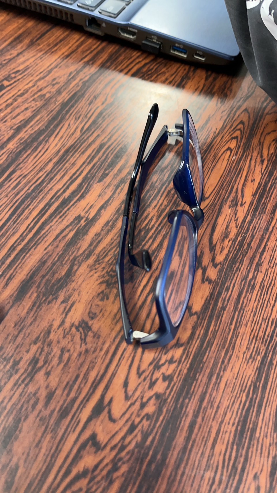 glasses Object Detection Dataset by manyo tamamura