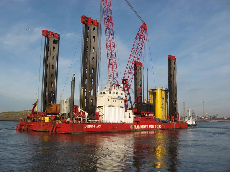 Crane Finder Object Detection Dataset and Pre-Trained Model by UOM