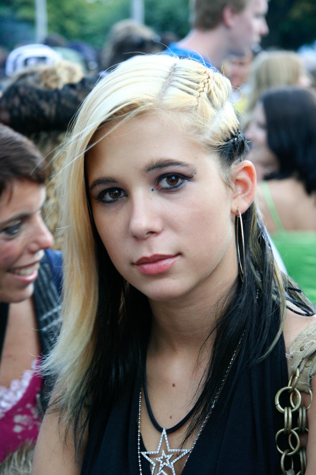 face_detection_no_profile Object Detection Dataset by bagaisamonesu reina