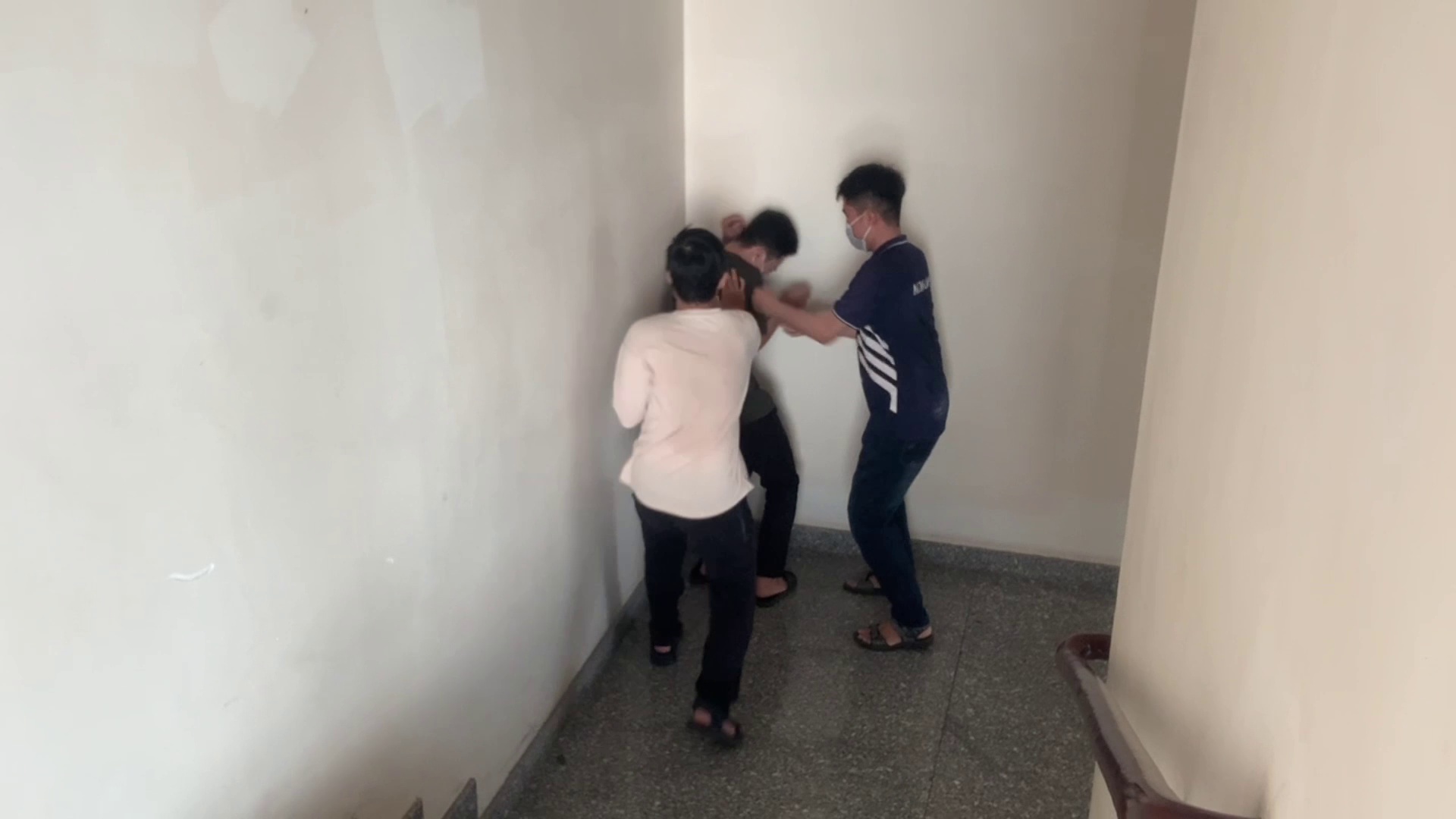 bully_10_done Object Detection Dataset by HCMUT03