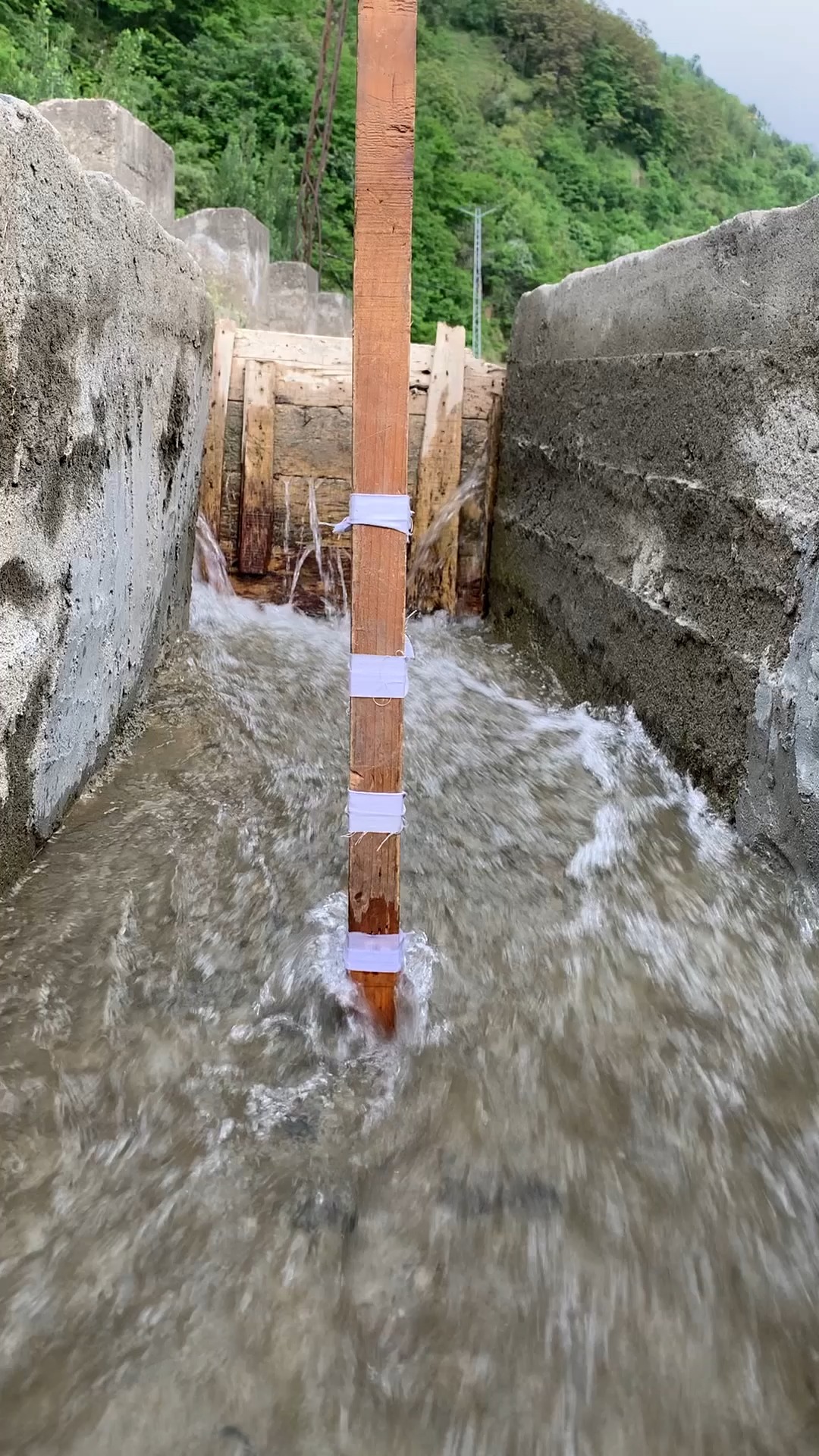 Flood Monitoring System Using Computer Vision Object Detection Dataset