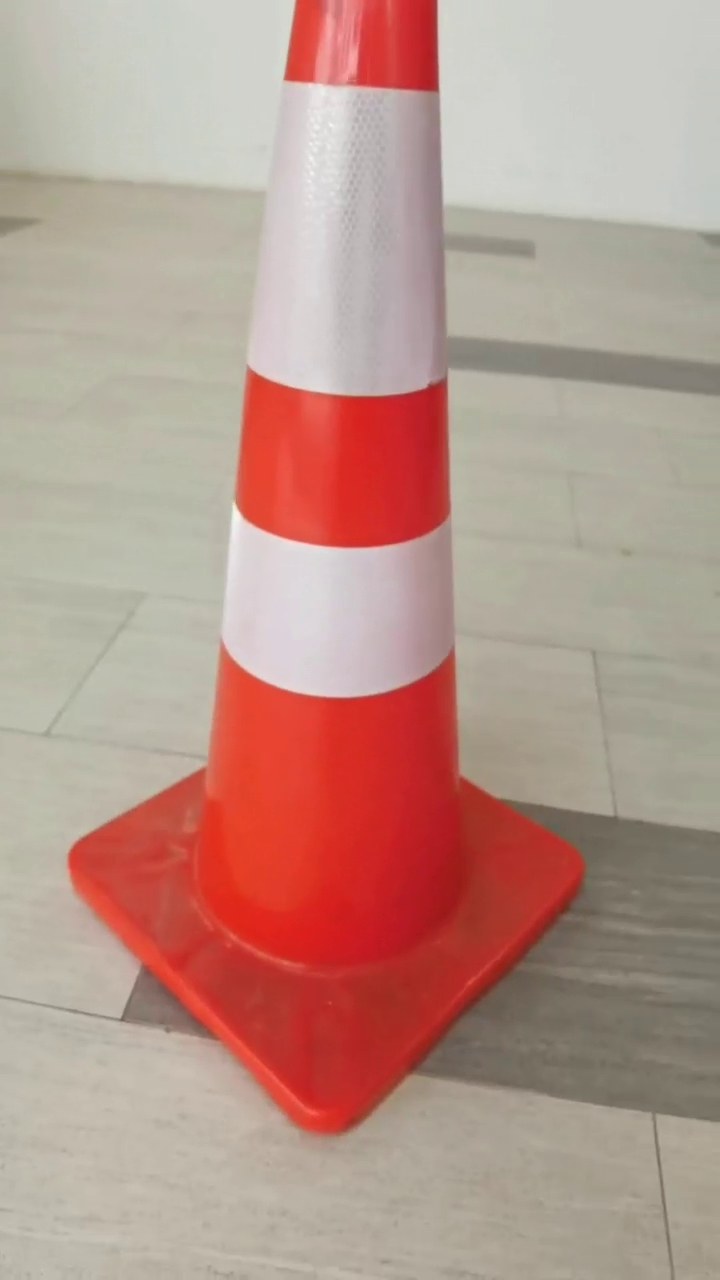 train_traffic_cone Object Detection Dataset by Objectdetection train_traffic_cone Object Detection Dataset by Objectdetection