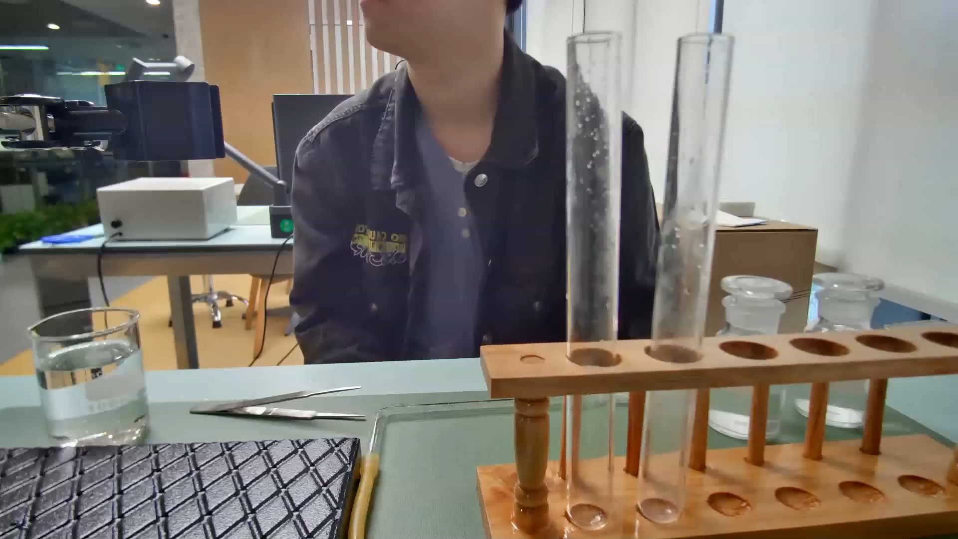 chemistry-experiments-side Object Detection Dataset by SMT