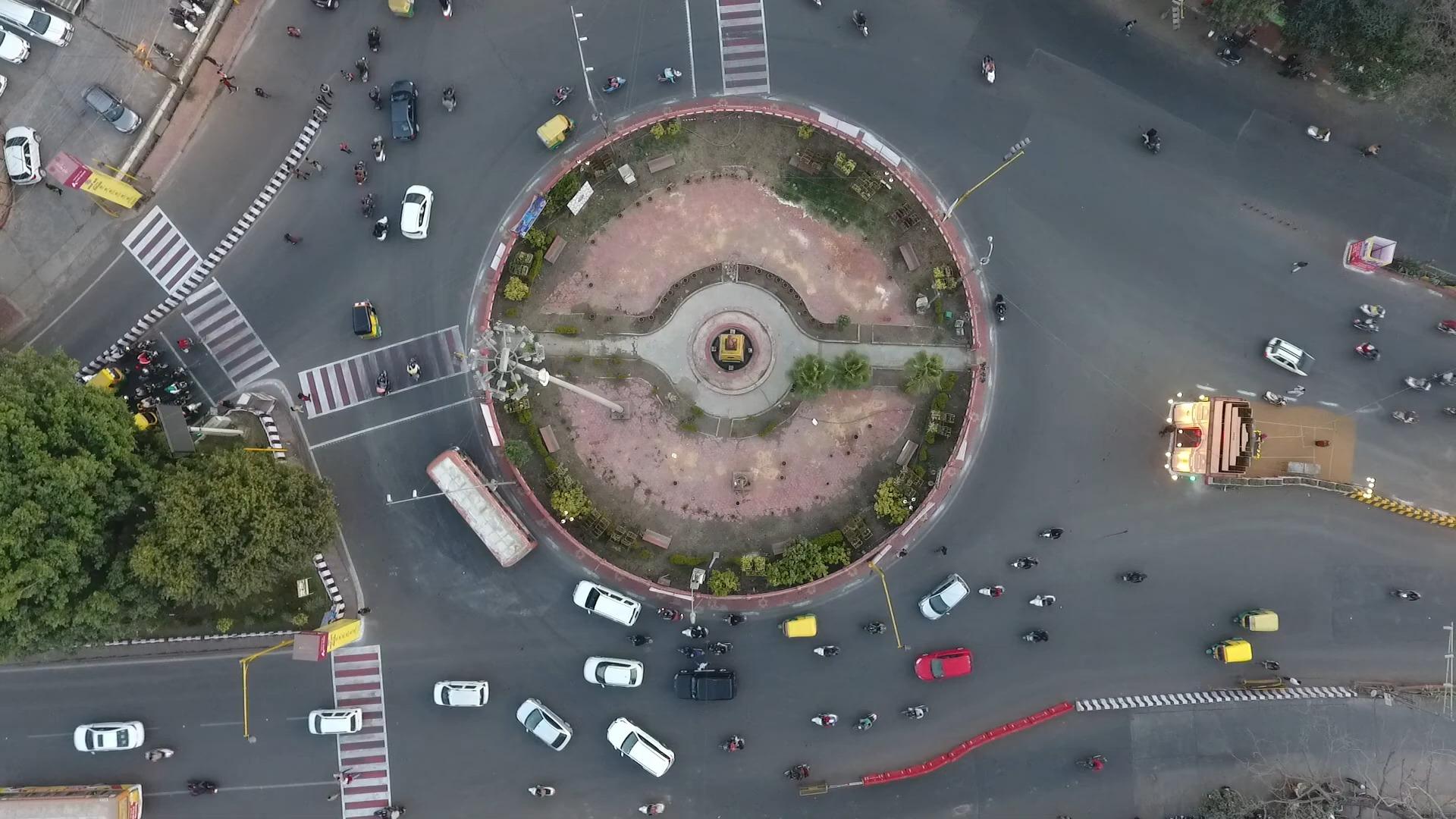 Real Time Car Tracking Object Detection Dataset And Pre Trained Model By Compvision