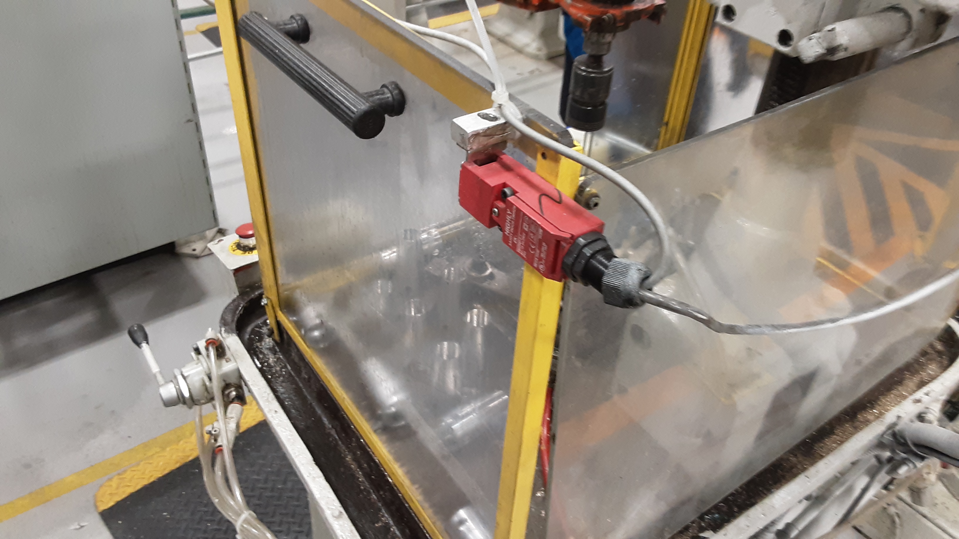 pill Object Detection Dataset by Javier Flores