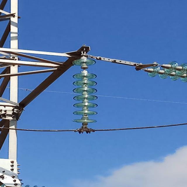 insulator-fitting Object Detection Dataset and Pre-Trained Model by firstworkspace