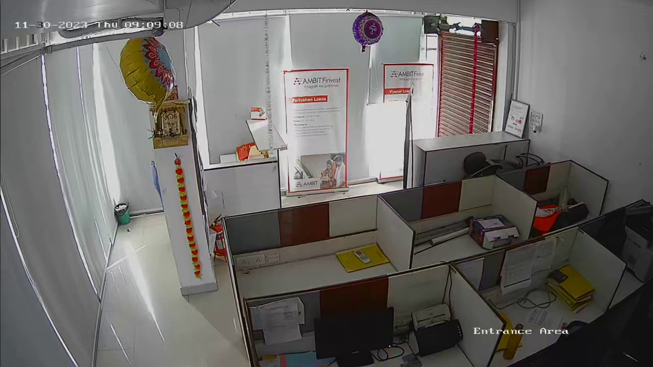 person_shutter Object Detection Dataset by Sar Solutions