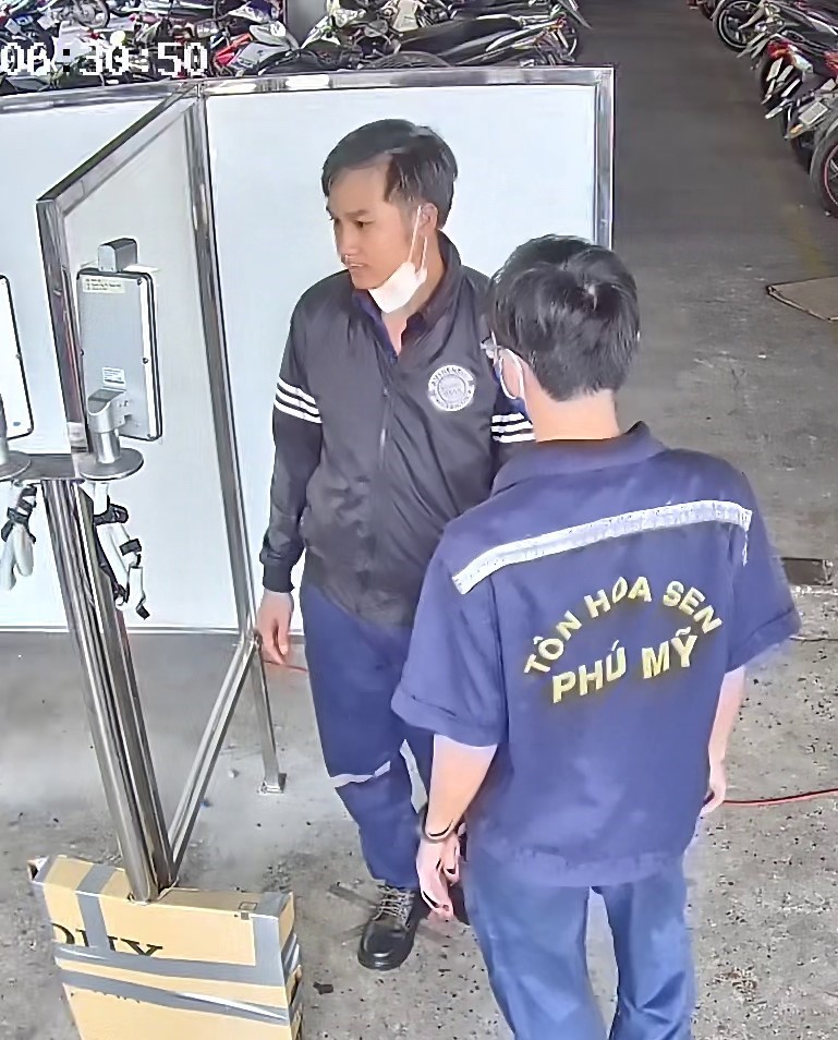 DH15/12 Object Detection Dataset by Cuong Ta