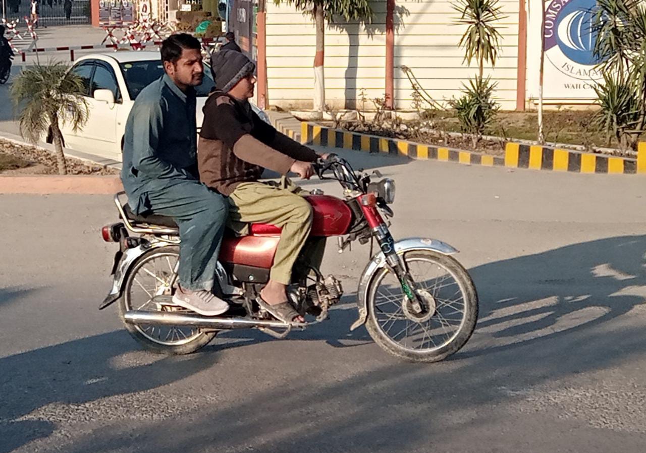 Motorcycle Object Detection Dataset by Zee