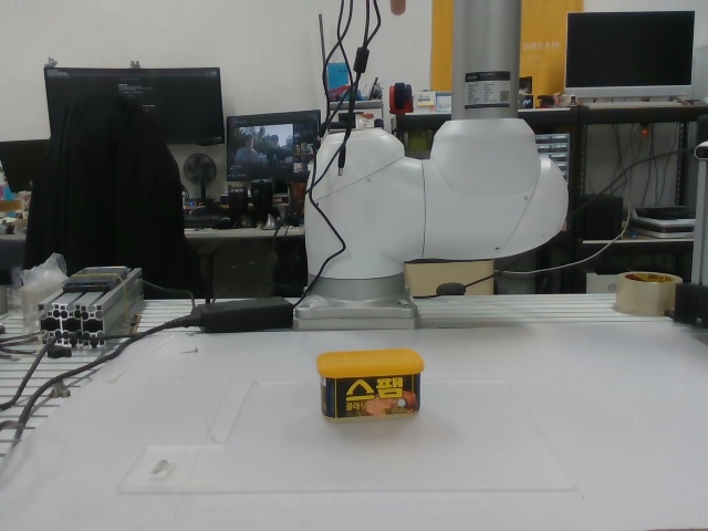 market_objects Instance Segmentation Dataset by youngwoo
