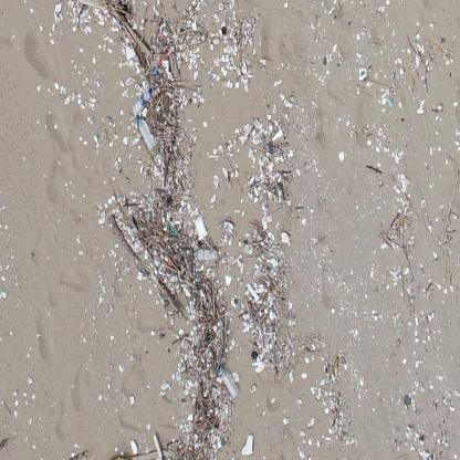 Beach Garbage Object Detection Dataset and Pre-Trained Model by Litter Beach Detection