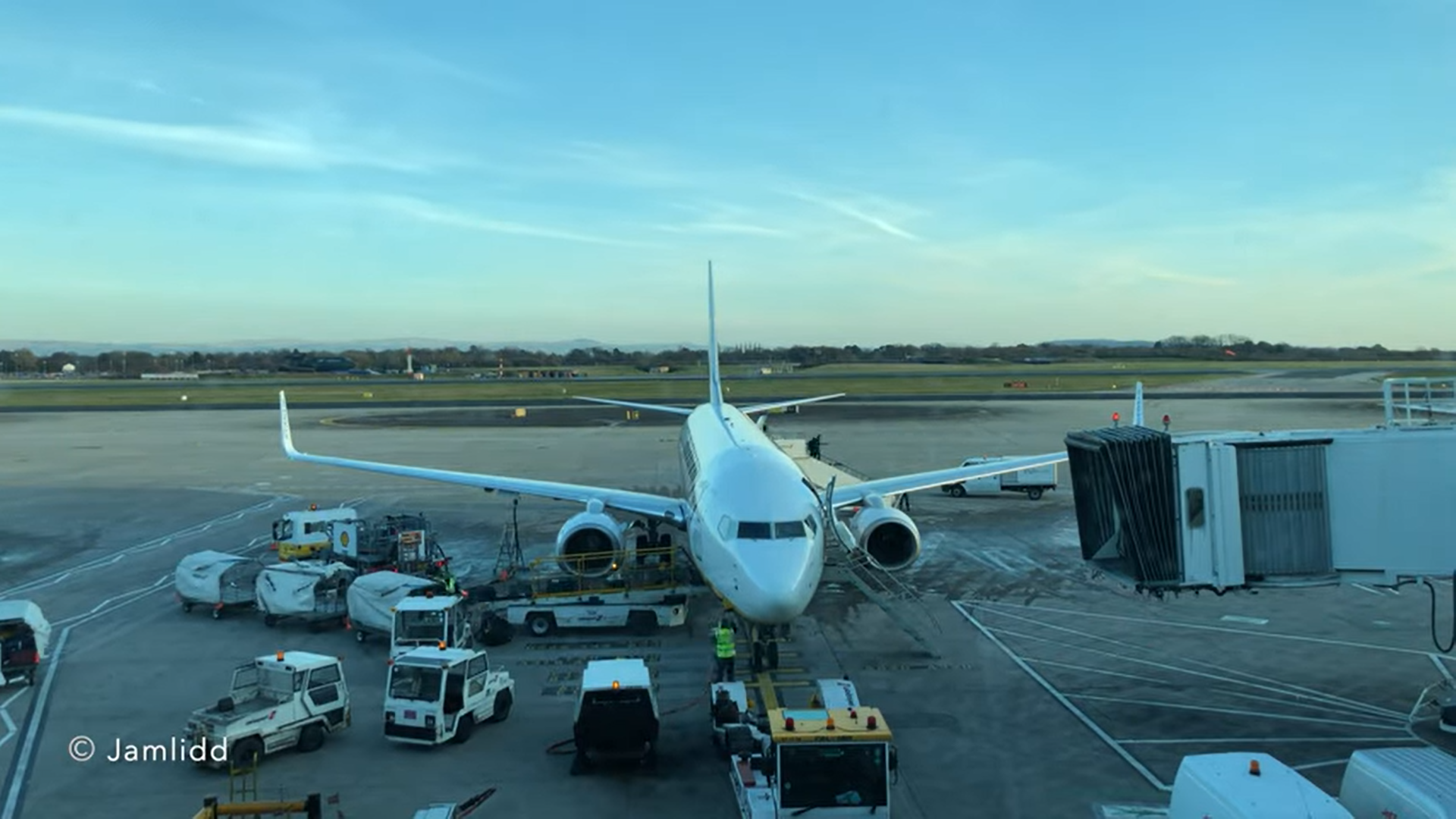 turnaround dataset Object Detection Dataset by apron activities