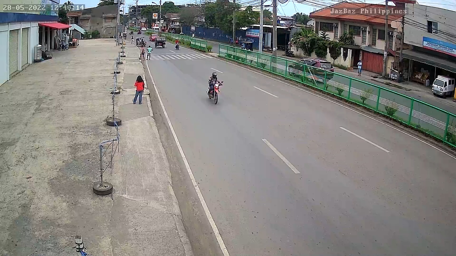 helmet-no-helmet-3 Object Detection Dataset by default