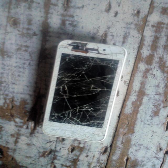 Phone Defect Detection Object Detection Dataset By College