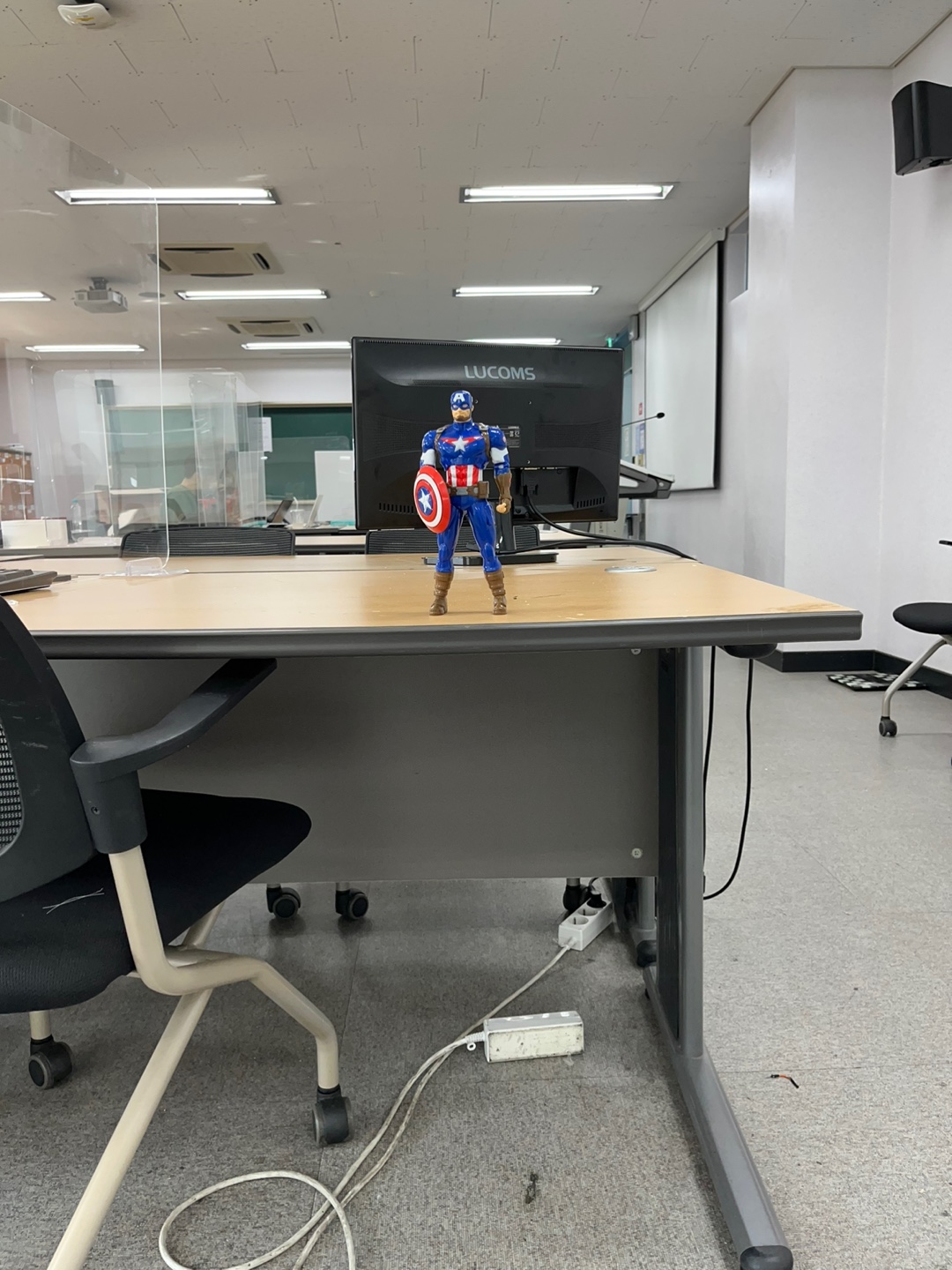 (project-lf1us) - Roboflow Universe