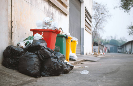 Garbage detection (garbage-detection-czeg5) - Roboflow Universe