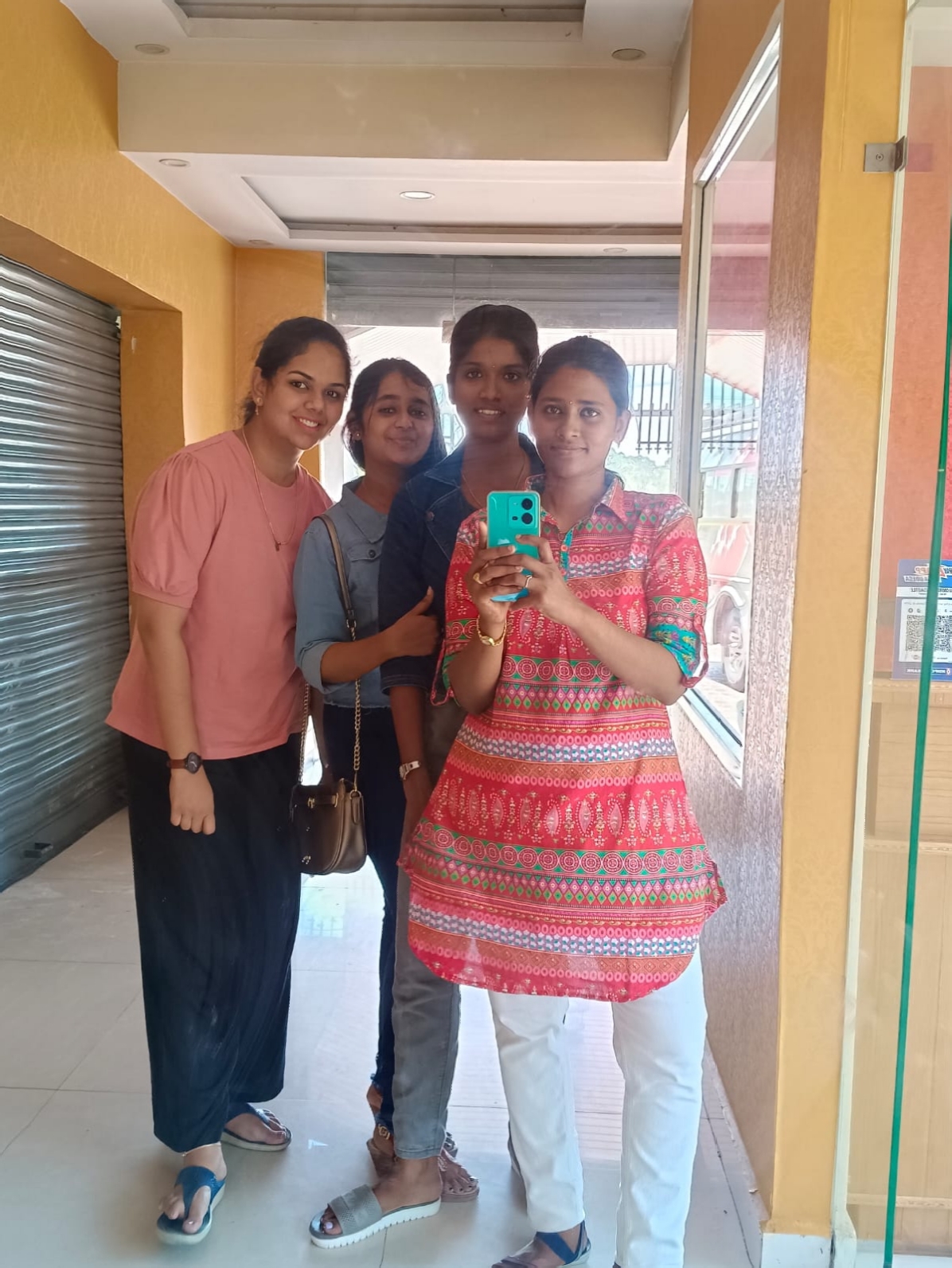 Face Recognition (face-recognition-x6yvz) - Roboflow Universe