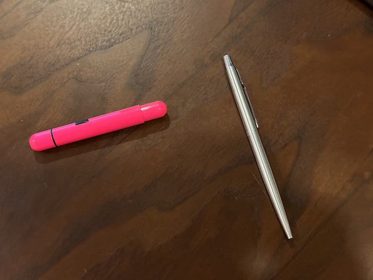 Pen Object Detection Dataset by Personal