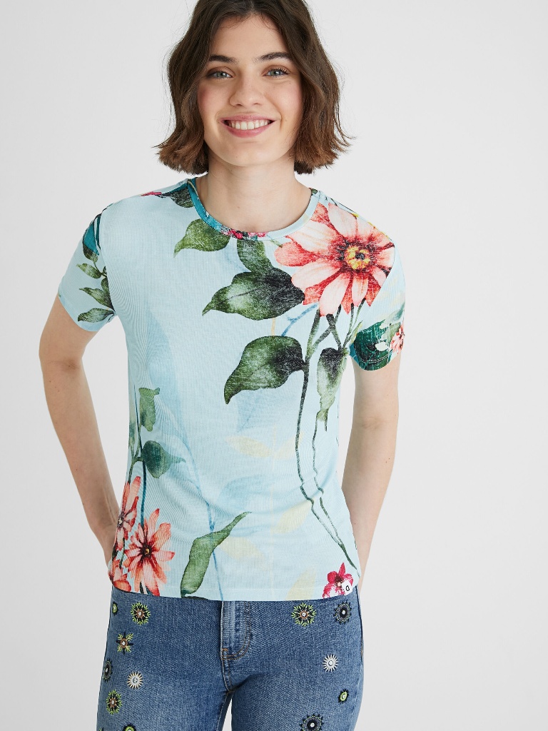 Upper Garment Instance Instance Segmentation Dataset And Pre Trained Model By Garments Detections