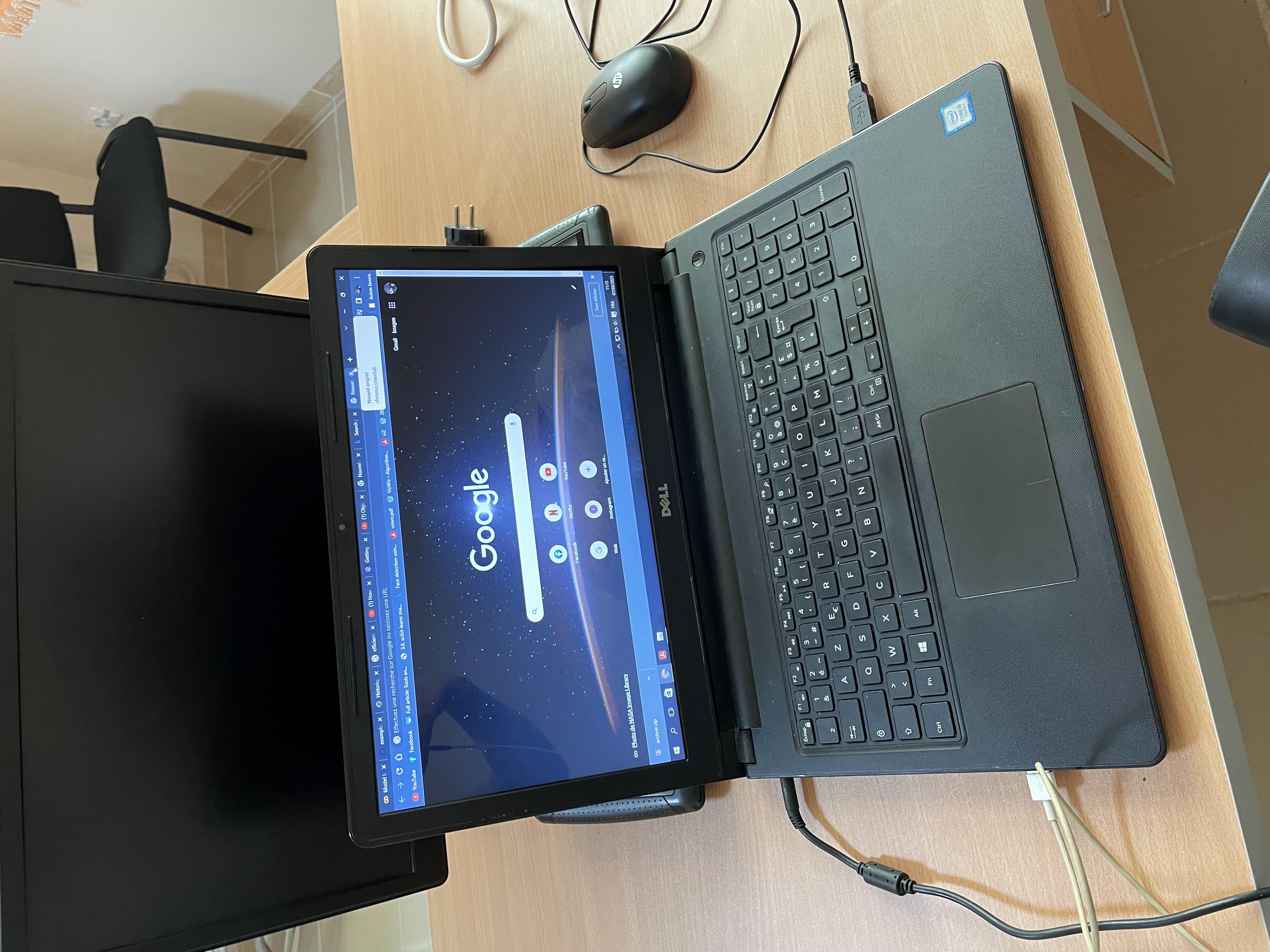 Laptop pics Object Detection Dataset by Projet
