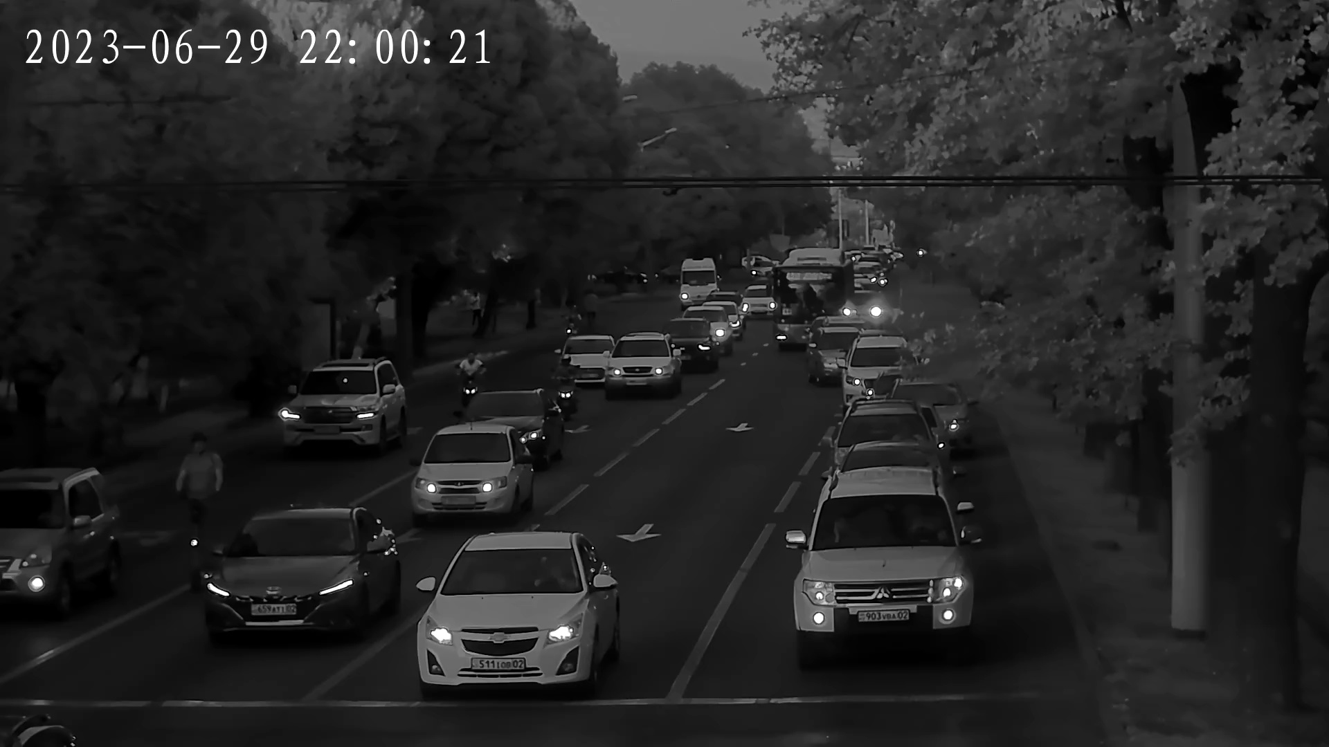 night cars Object Detection Dataset and Pre-Trained Model by project-novx2