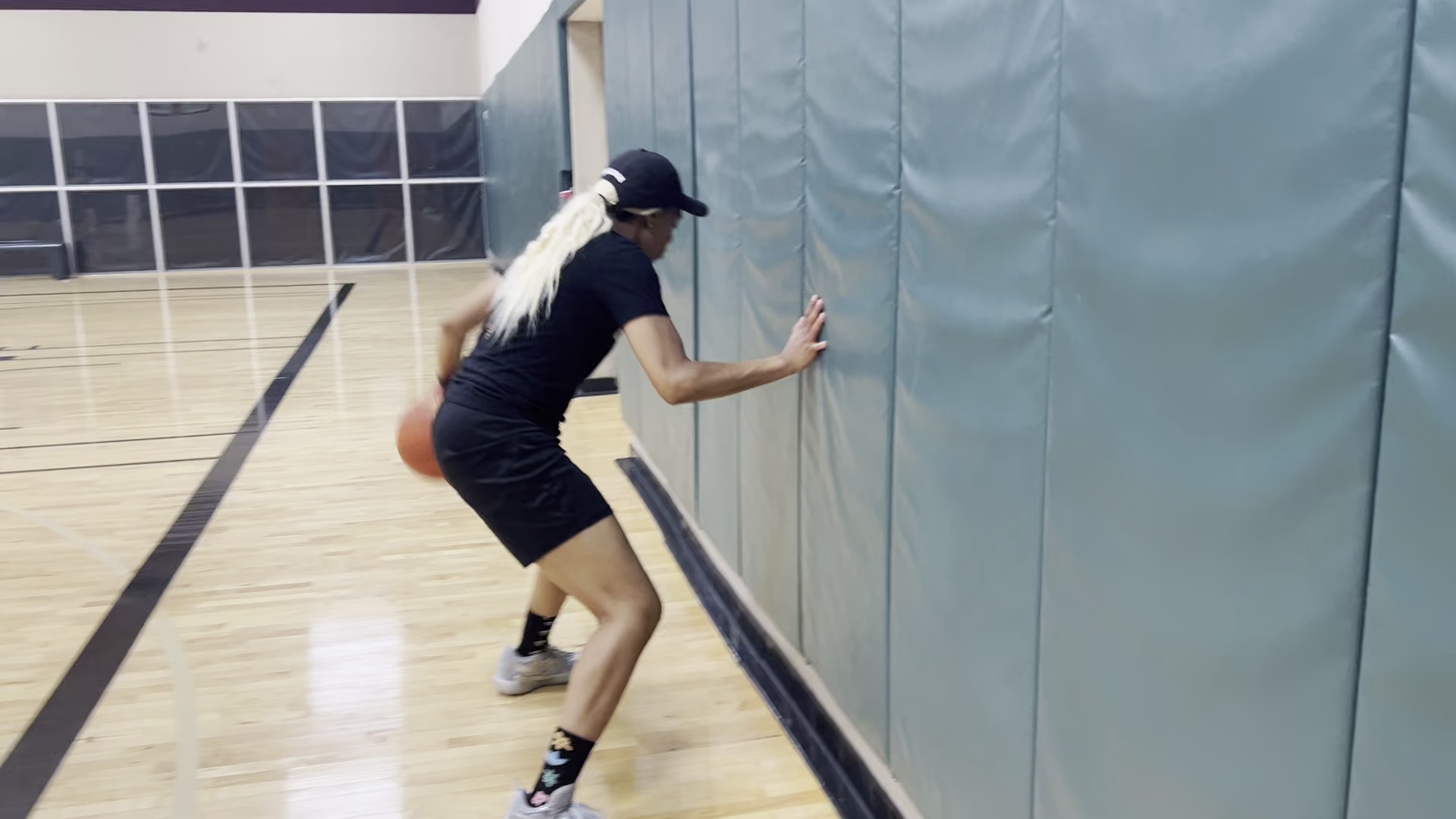 Pound wall taps BHB Object Detection Dataset by basketball dribbling ...