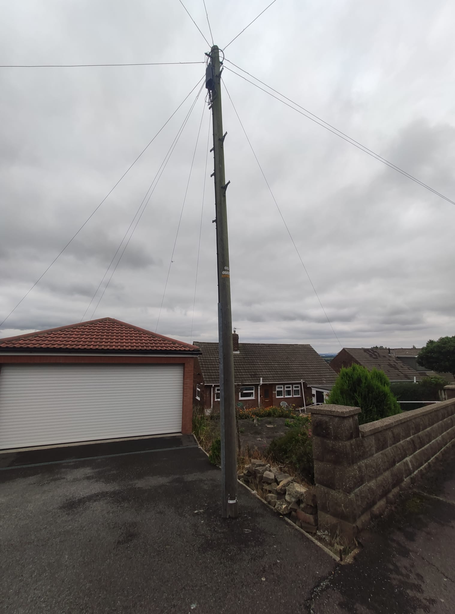 poles Object Detection Dataset by accuracy info labs