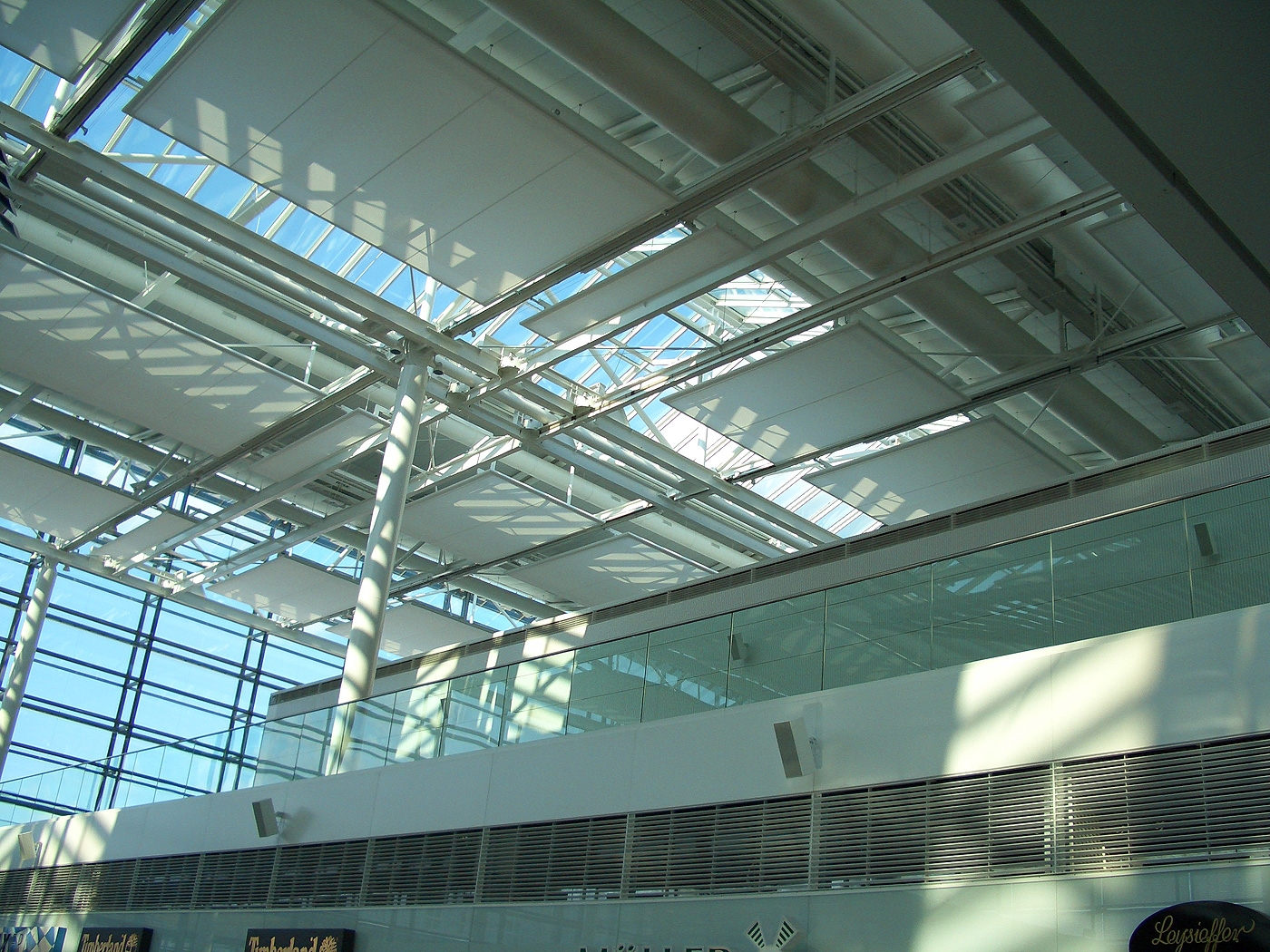 Airport Terminal Object Detection Dataset by school