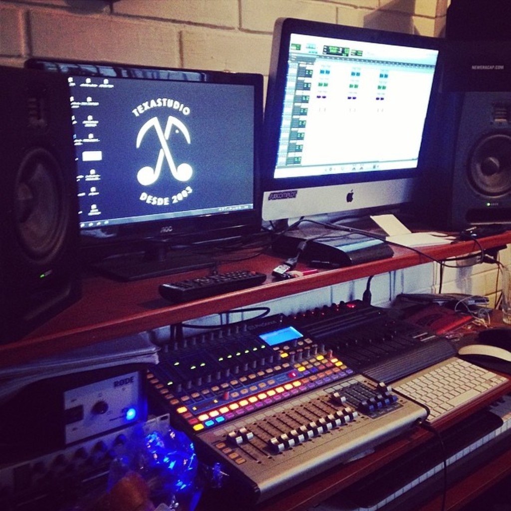 Computer monitor Object Detection Dataset by Object detection