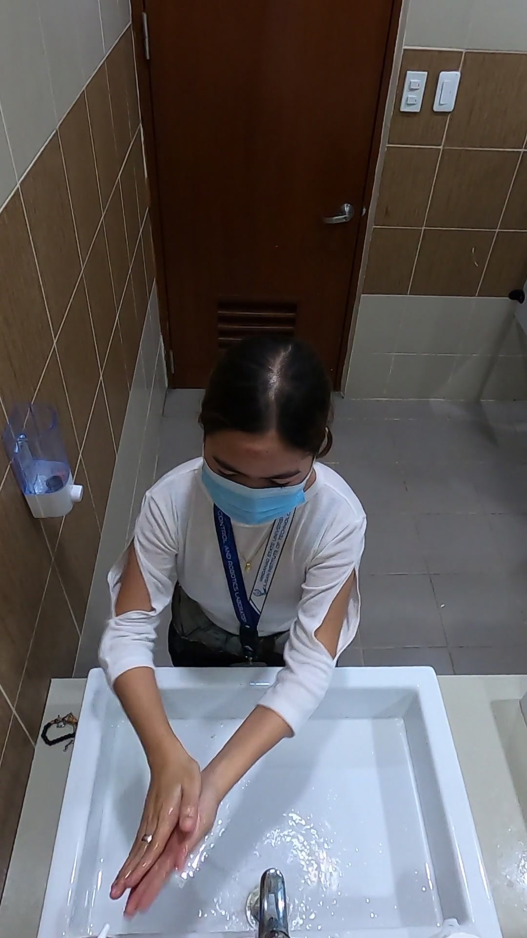 How to Use the Mask and Hairnet Detection Model Object Detection API