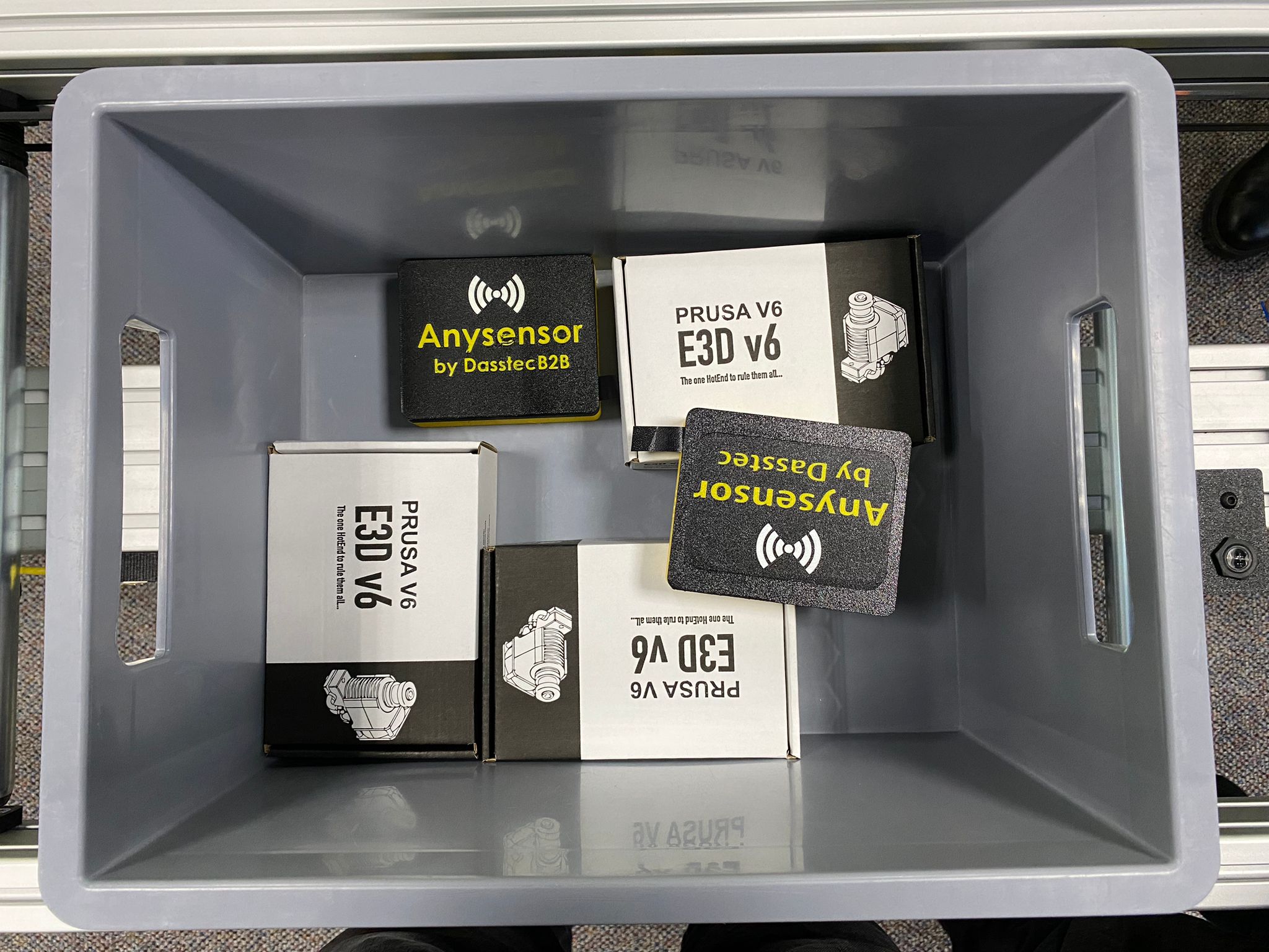 box Object Detection Dataset and Pre-Trained Model by DasstecB2B