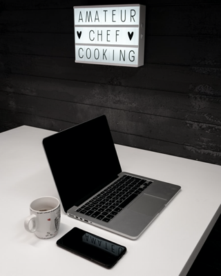 mobile phone detection Object Detection Dataset by collab