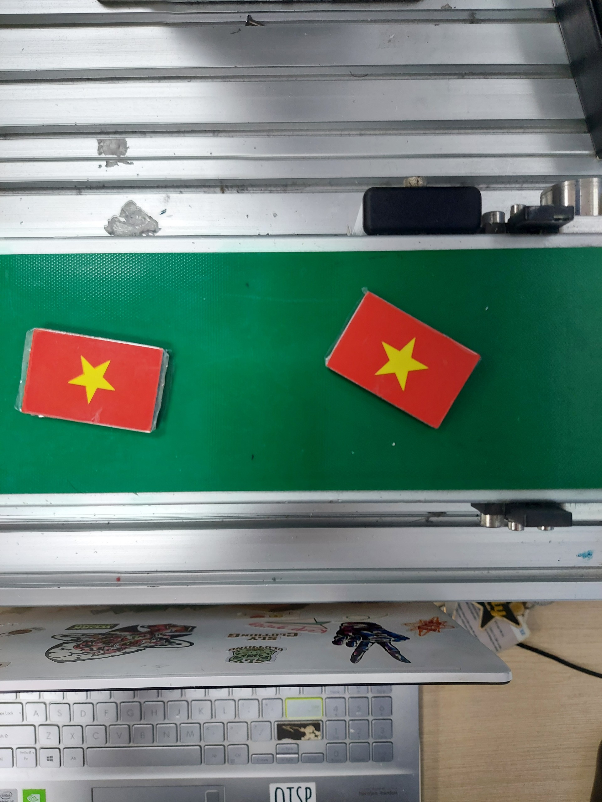 Flags_Segment Instance Segmentation Dataset by ngphuctan