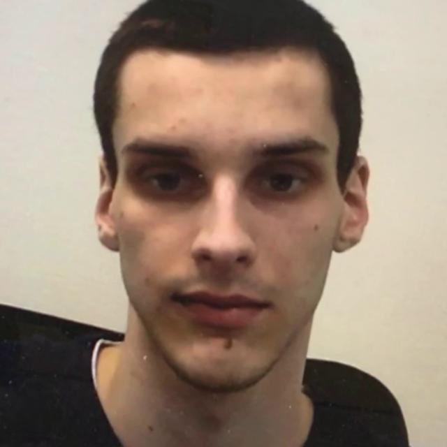 real/fake selfie detection Object Detection Dataset and Pre-Trained ...