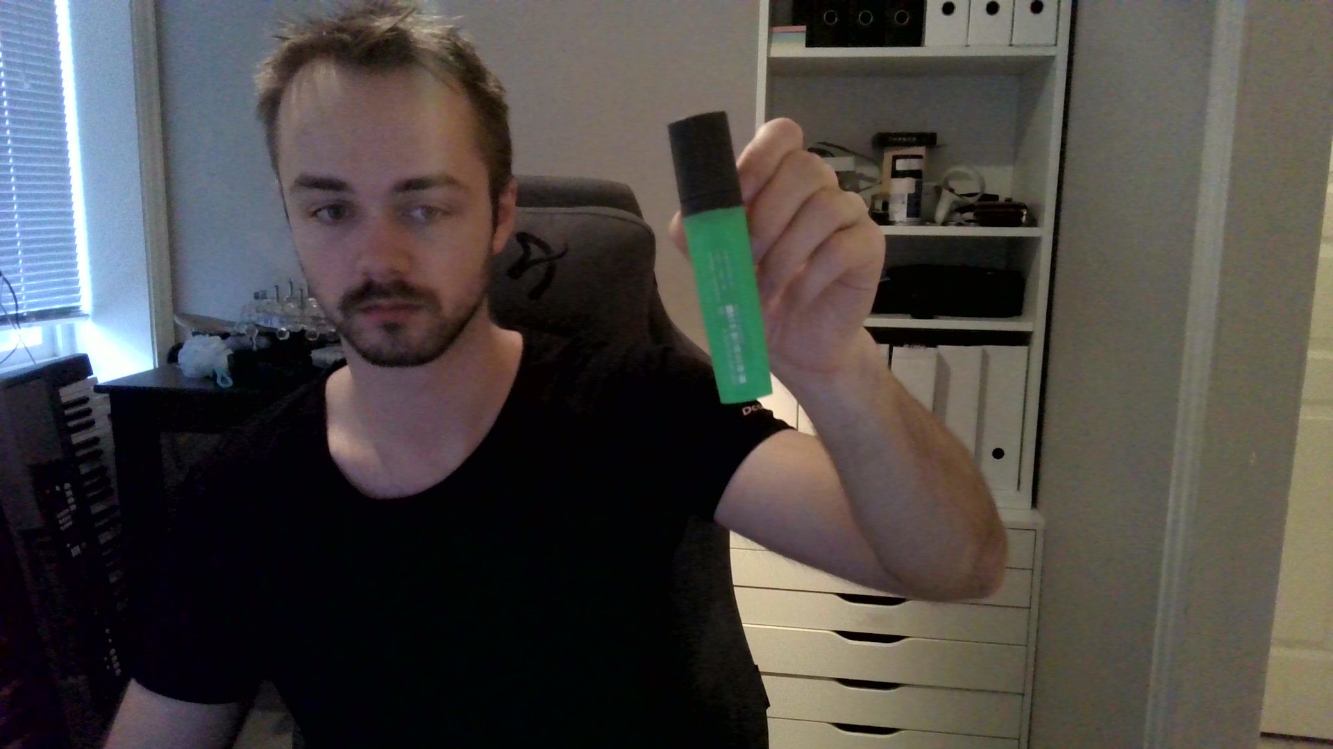 find_green_pen Object Detection Dataset by torstoner