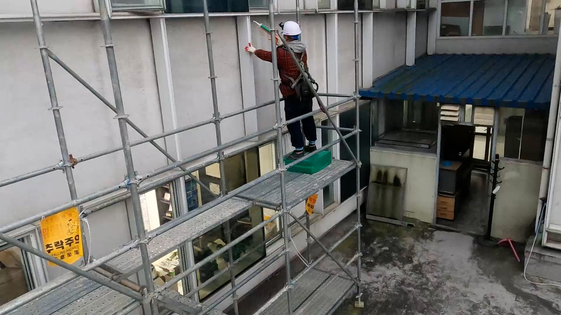 Worker Scaffold Hook Object Detection Dataset By Objectdetectionproject