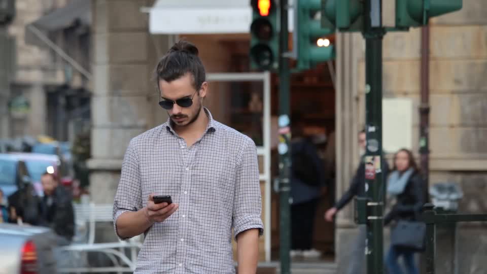 photos Instance Segmentation Dataset (v2, 2022-10-12 2:27pm) by zenotech