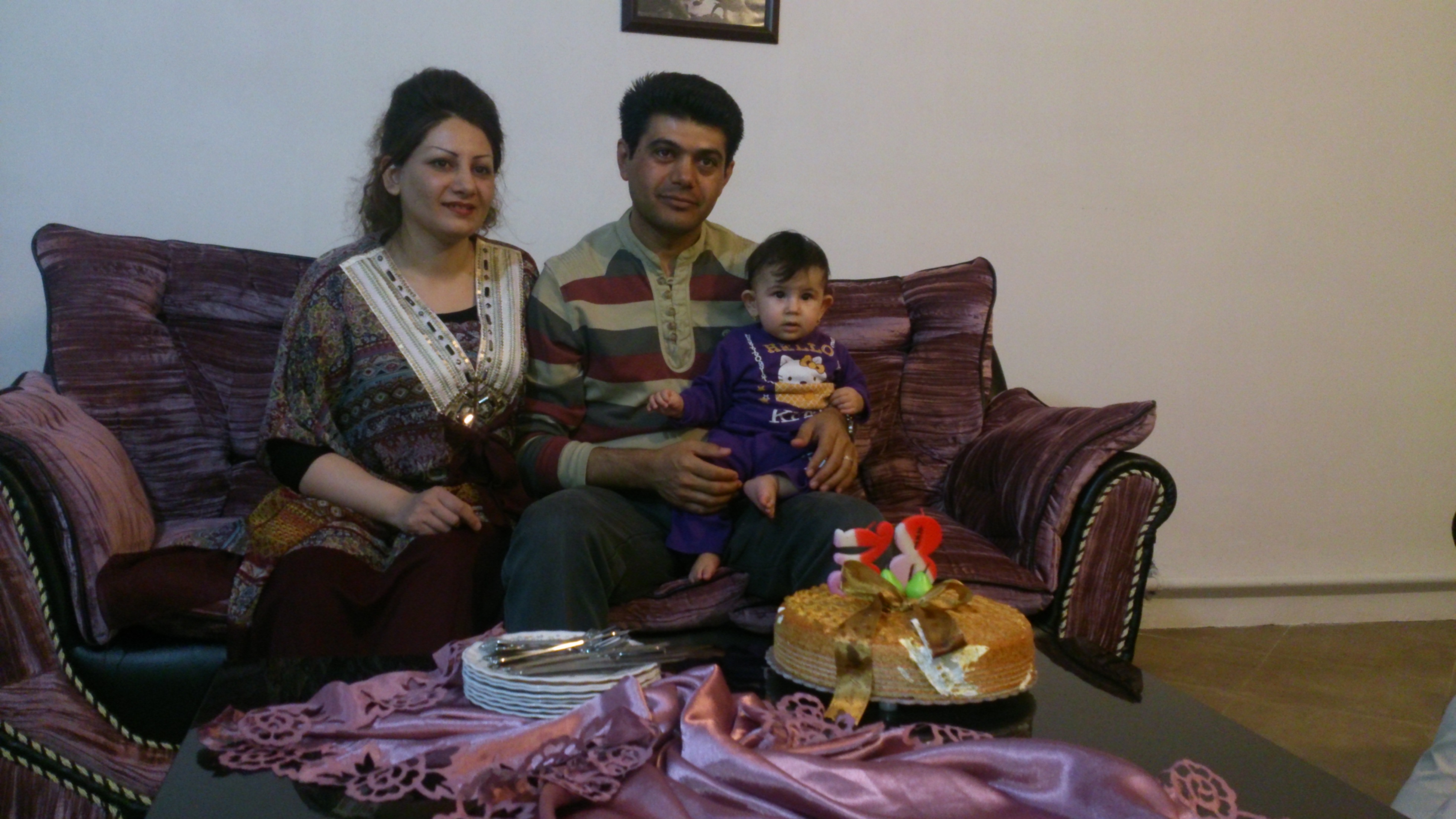 Arash Alizadeh Family Photos - Roboflow Universe