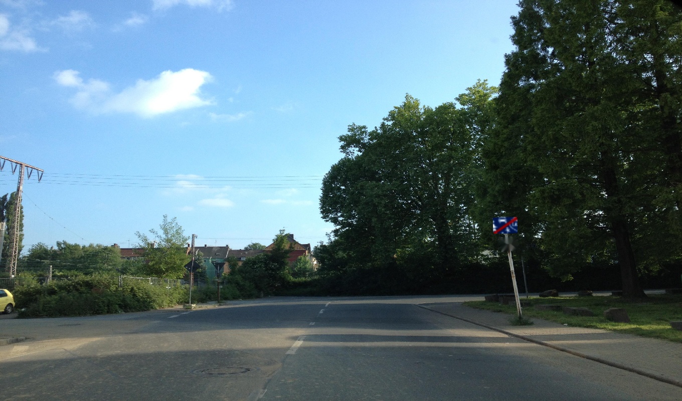 GTSDB_YOLOv5 Object Detection Dataset and Pre-Trained Model by GEMSTeamstuff