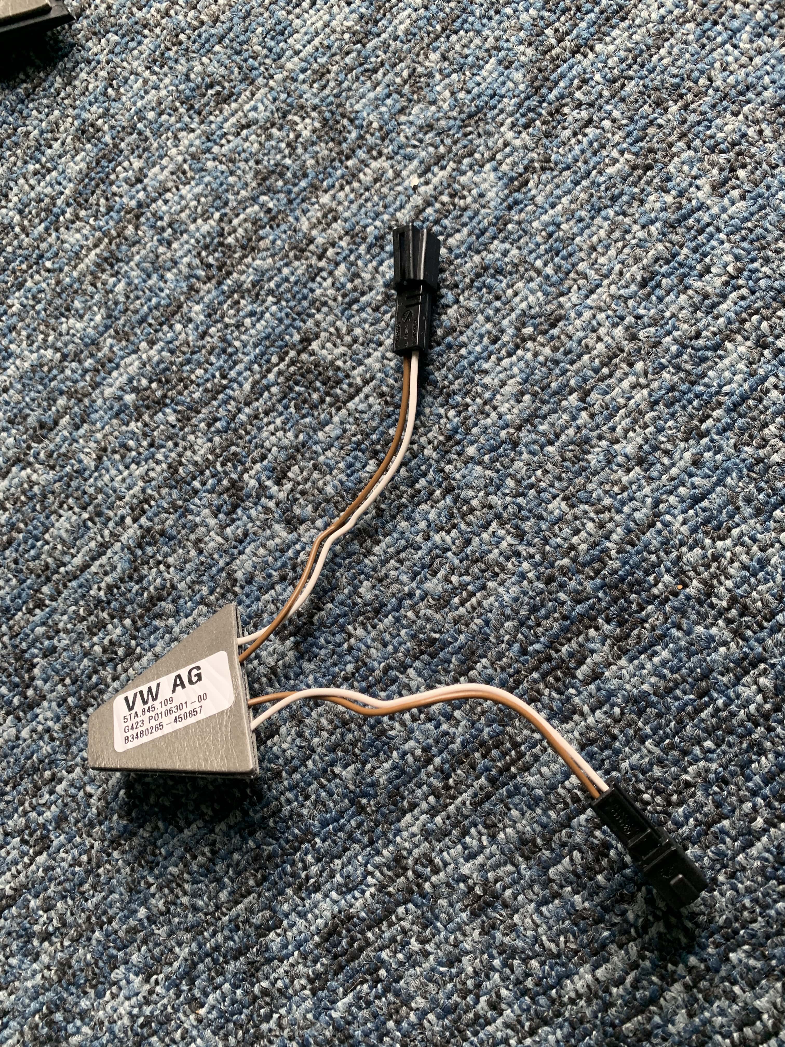 connectors Object Detection Dataset by Achille