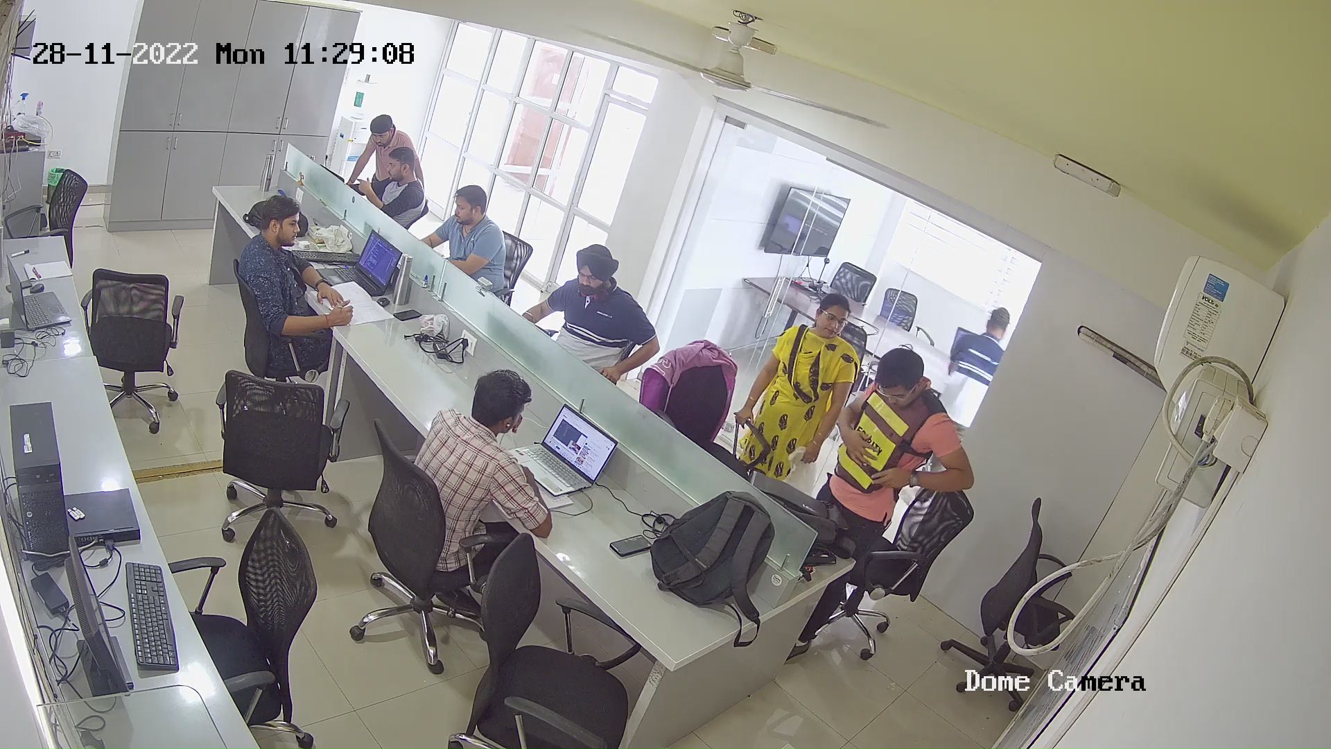 How to Use the Safety_Jackets Object Detection API