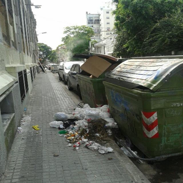 5.2 BETTER GARBAGE DETECTION Object Detection Dataset by Universidad Carlos III de Madrid