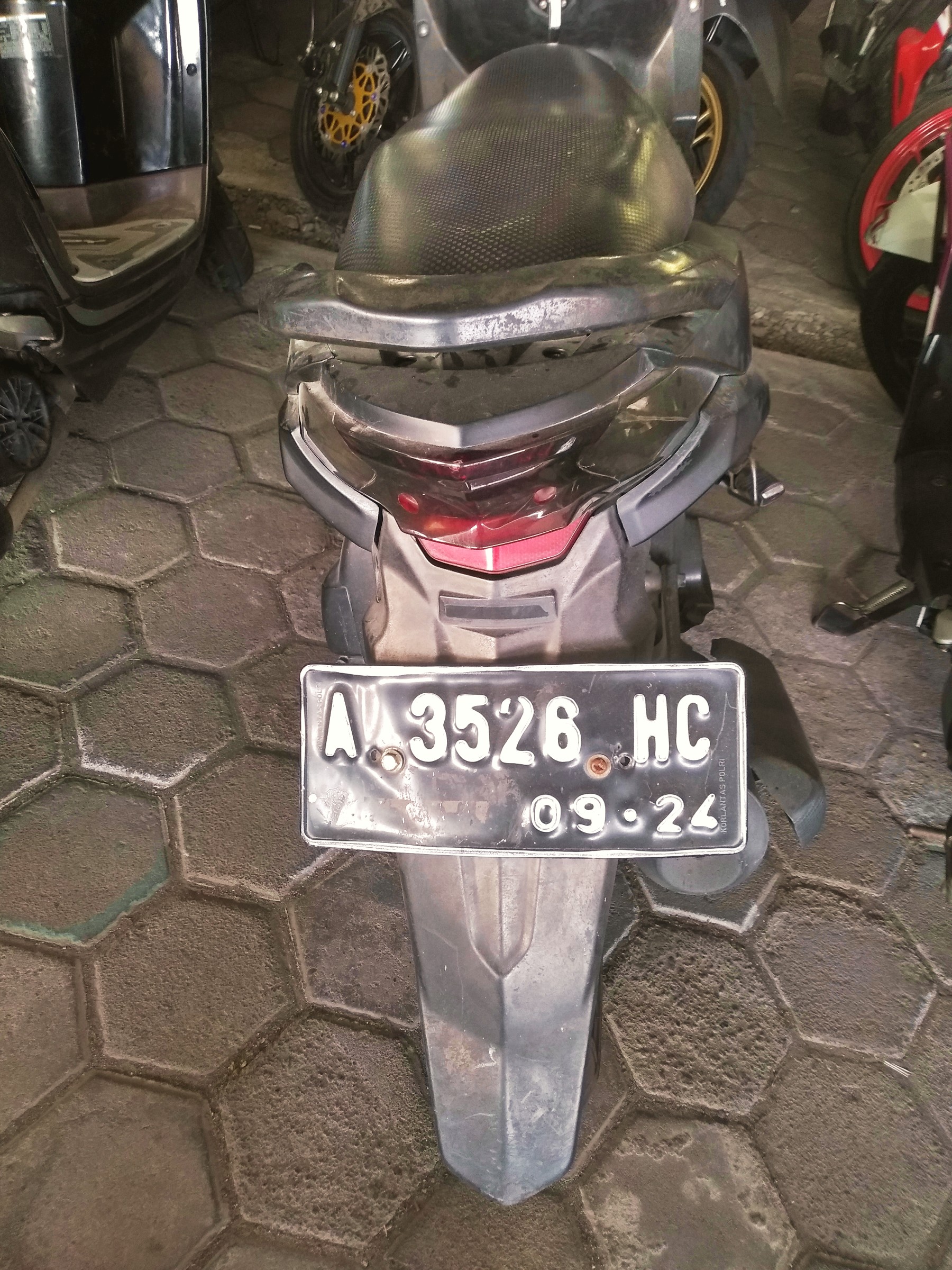 How to Use the detection plate transport Object Detection API