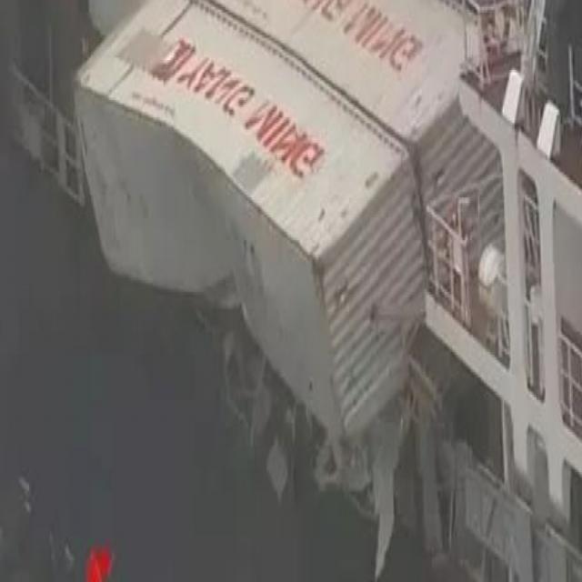 Container Damage Detection 6 (Balanced classes) Object Detection Dataset and Pre-Trained Model ...