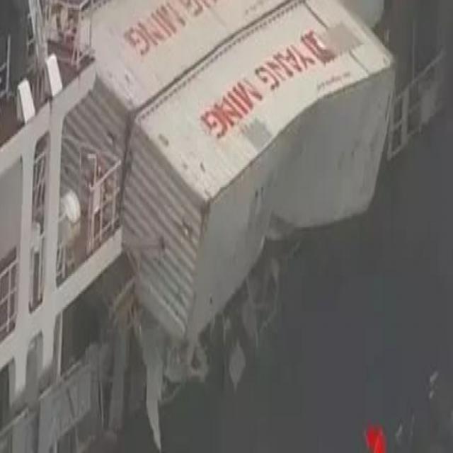 Container Damage Detection 6 (balanced auto ml) Object Detection Dataset and Pre-Trained Model ...