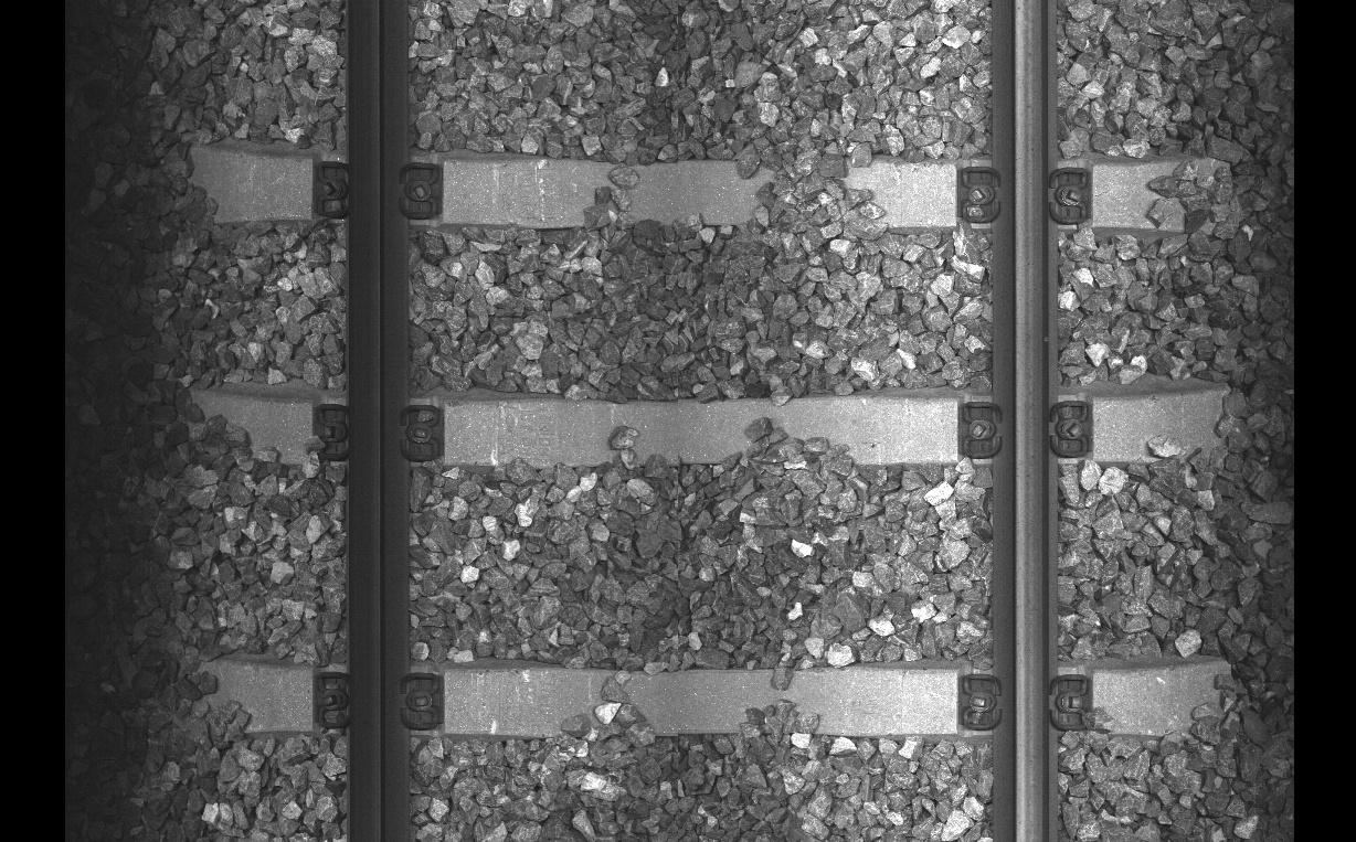 Sleepers & Clips Object Detection Dataset by StatisticalLearning
