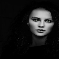 GenderModel Object Detection Dataset and Pre-Trained Model by Gender Detection