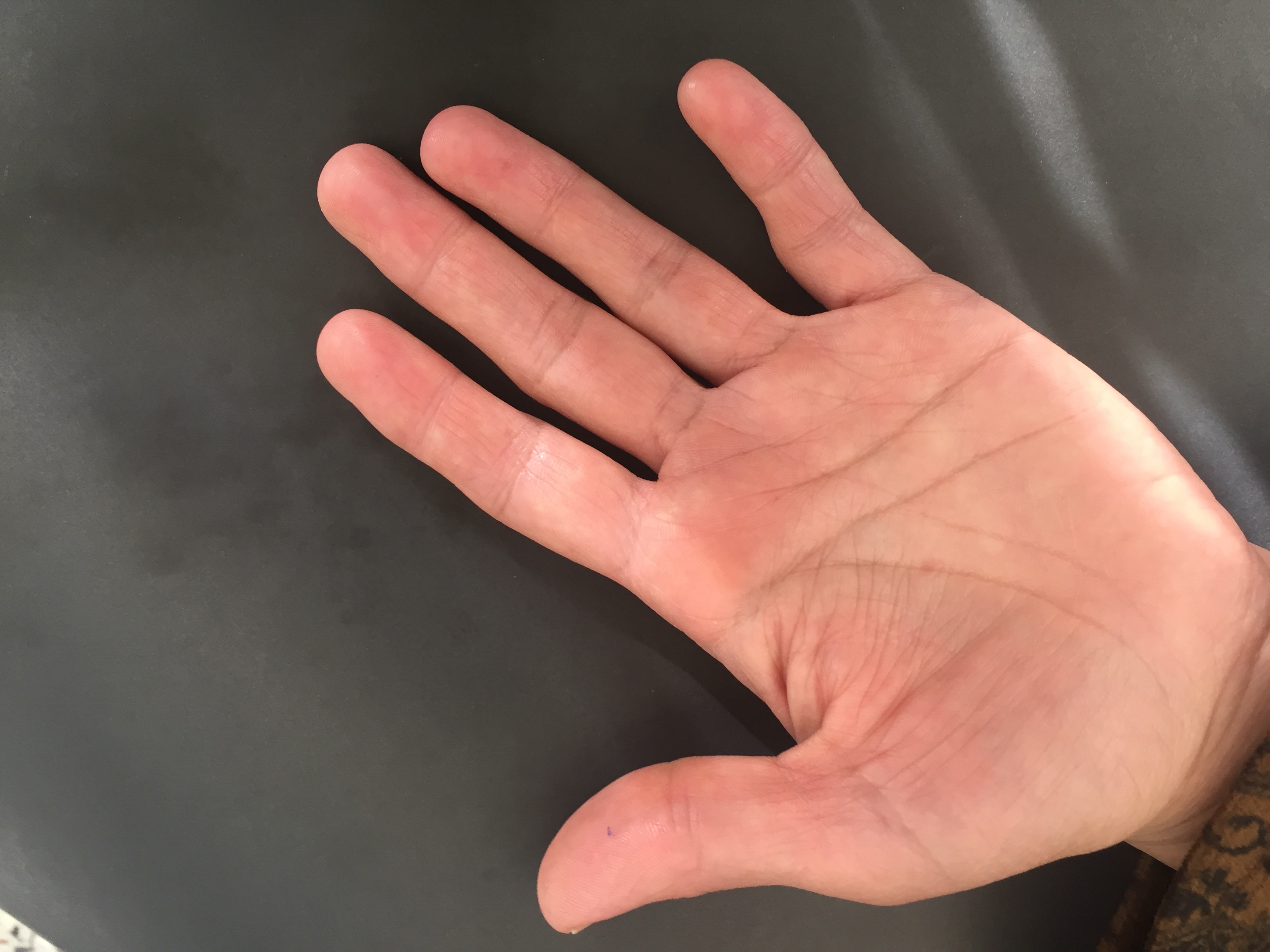 handset Object Detection Dataset by VNU